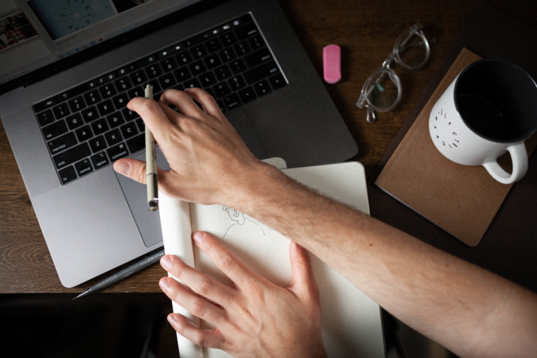 About Us | Electric Pen